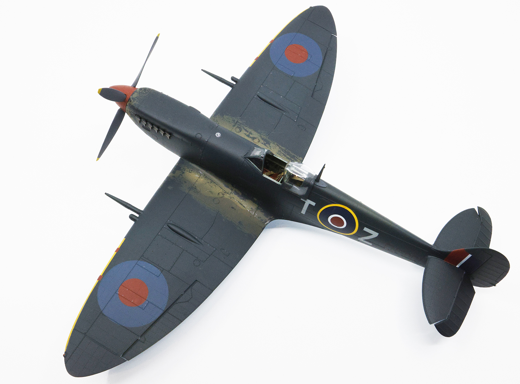 Malta Spitfire IXc Color Scheme - Aircraft WWII - Britmodeller.com